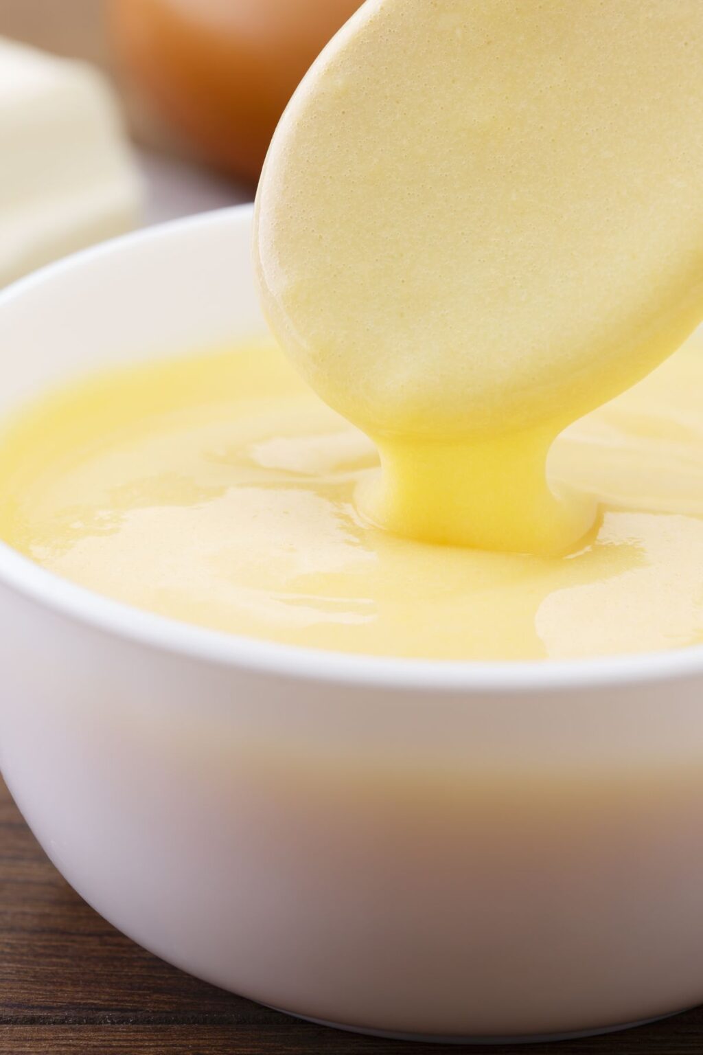 Quick and Easy Hollandaise Sauce - Nesting Lane Indulge