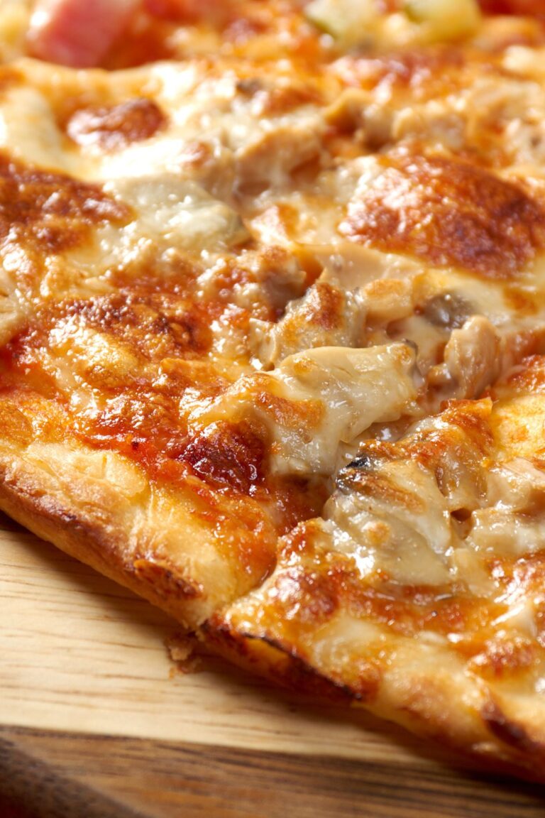Chicken Cranberry and Brie Pizza - Nesting Lane Indulge